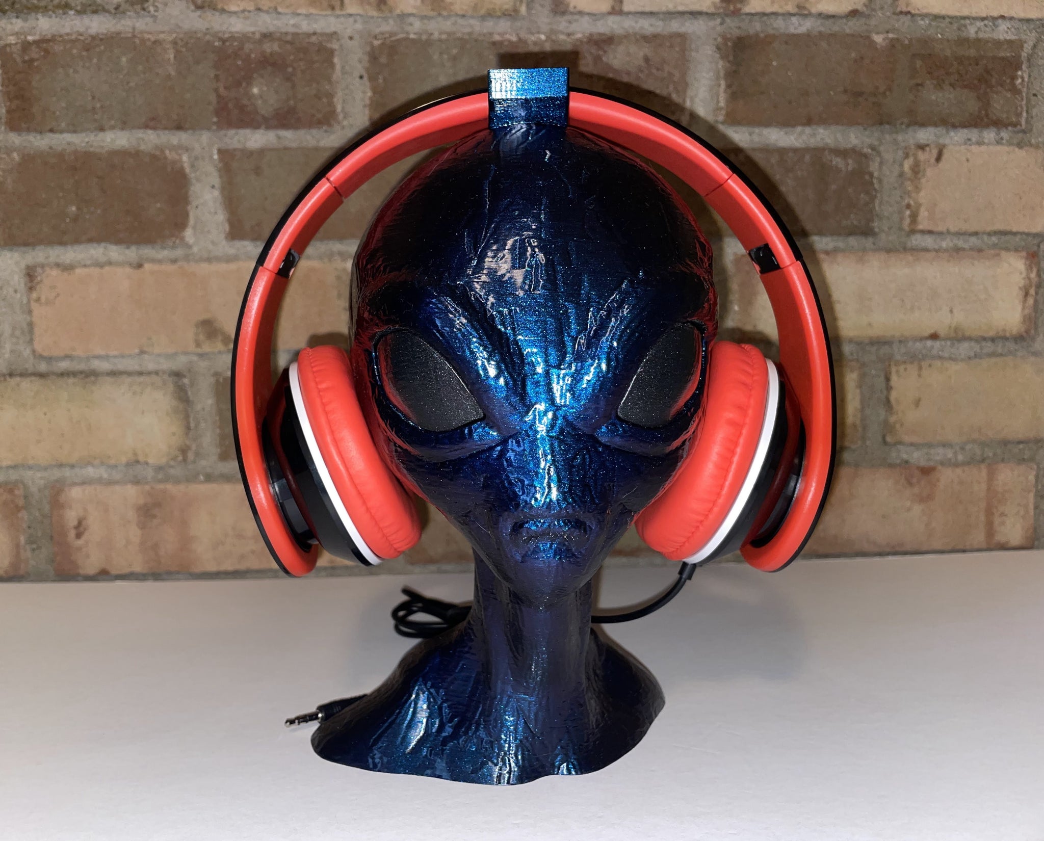 Alien Head Headphone Stand – Extrudibles3D